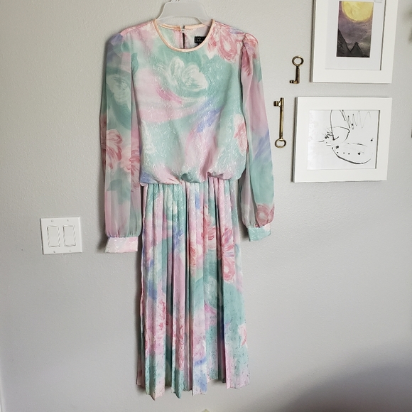 lisa michaels | Dresses | Lisa Michaels Vintage Dress Watercolor Easter ...